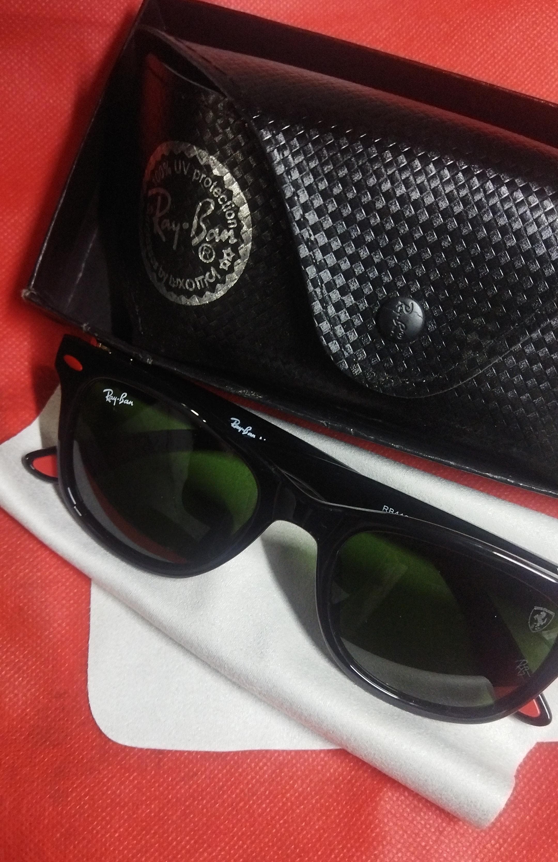 Rayban 4195 - Ainak.pk